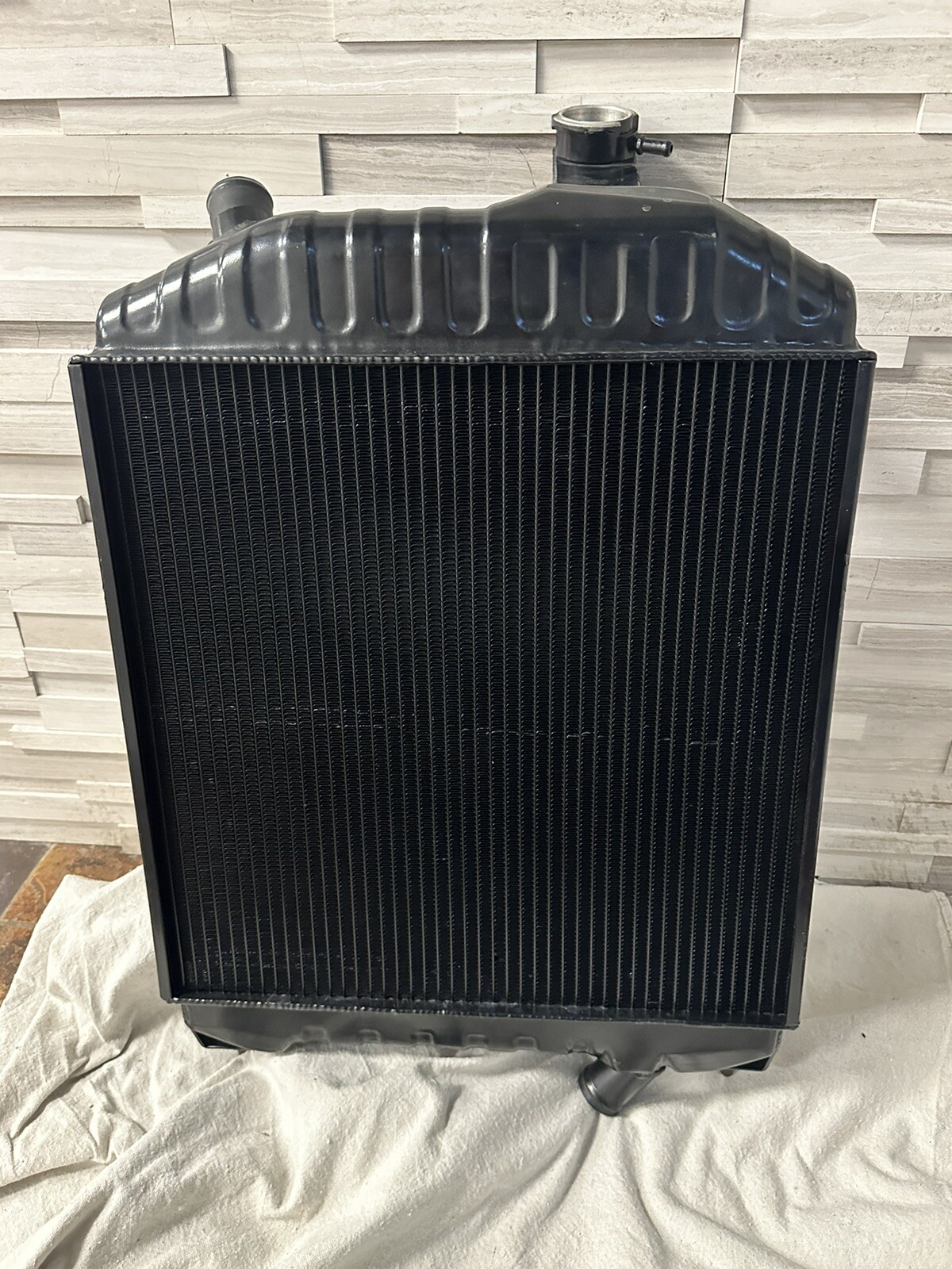 Jaguar xK150 Radiator | eBay