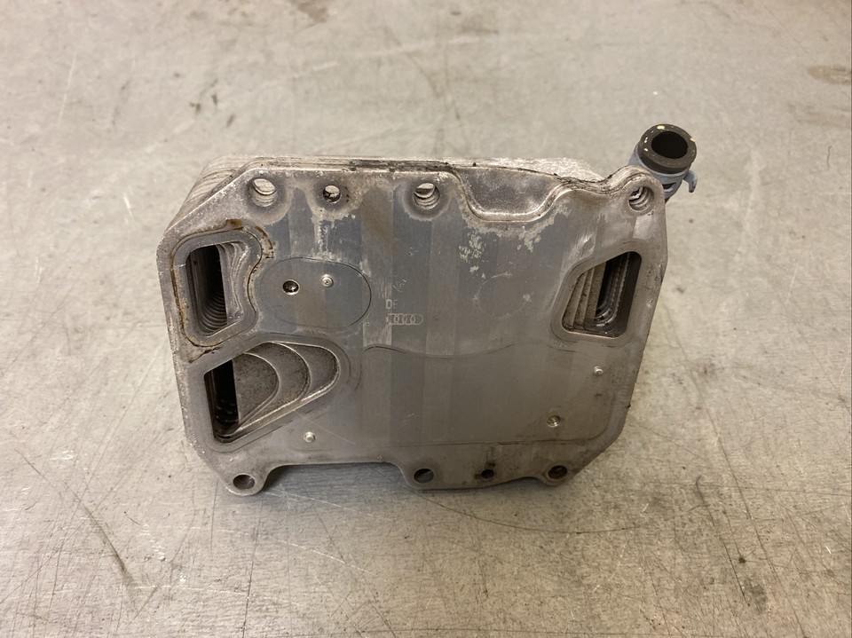 Original VW Touareg III Cr 3.0TDI 059117015K Oil Cooler Engine | eBay