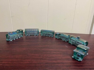 Boyd Glass Train - 6 piece Iridescent Glass - Carnival Glass Train | eBay