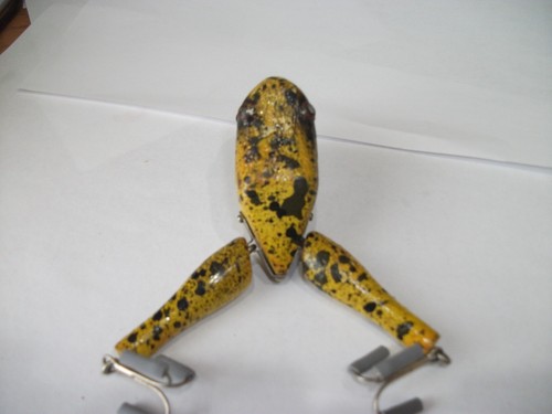Vintage fishing lure PAW PAW WOTTA FROG | eBay