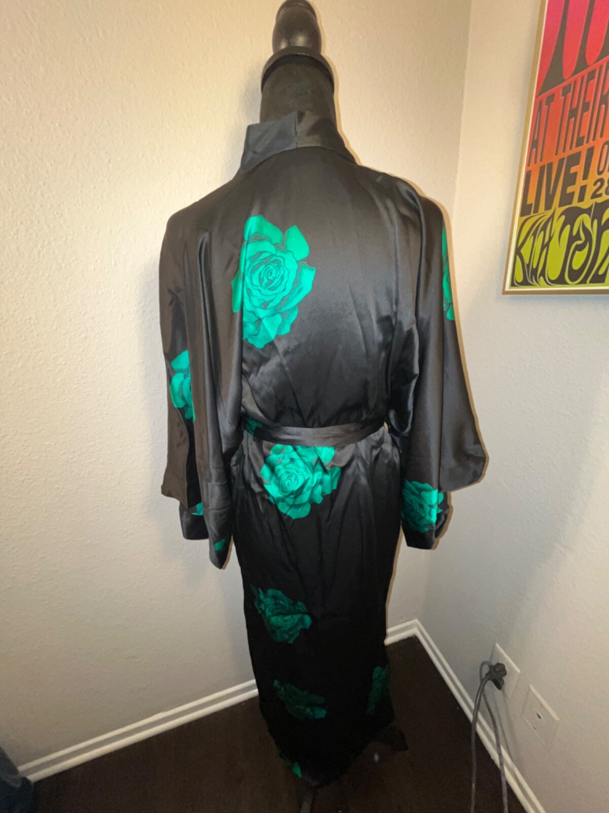 Vintage TRASHY Lingerie Silk Robe and Matching Thong … - Gem