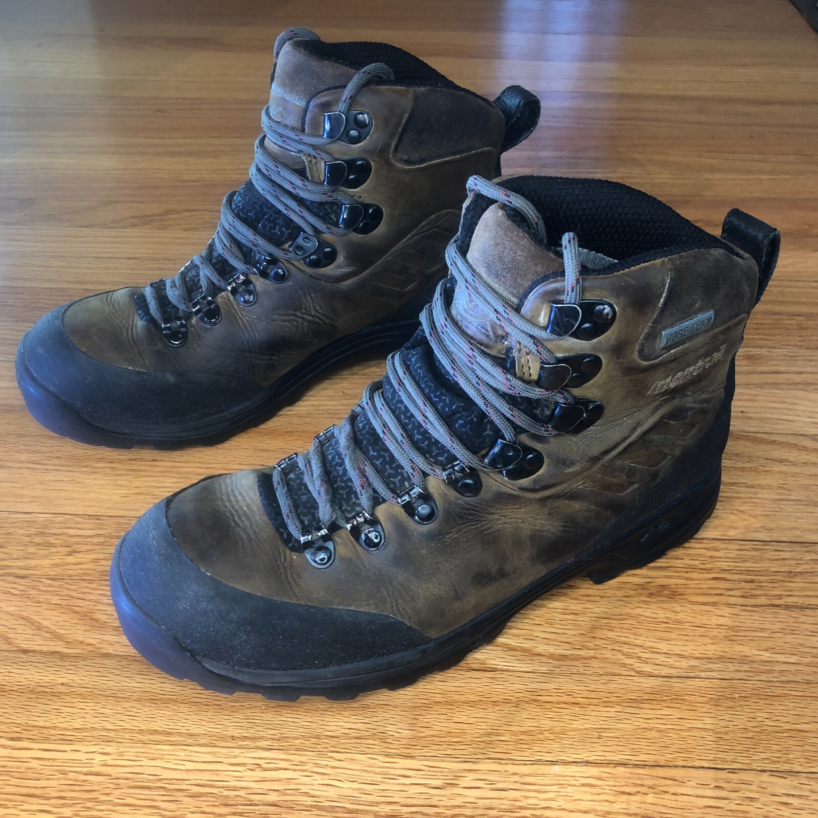 Montrail Blue Ridge Women Size 9 Leather Gore-Tex WP Mountaineering ...