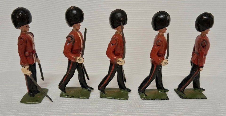 5 VTG Lead British Grenadier Guards Toy Soldiers | eBay