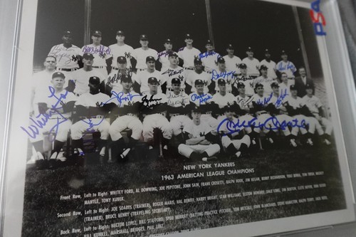 1963 New York Yankees Autographed 8x10 Team Photo (21) Mickey Mantle ...