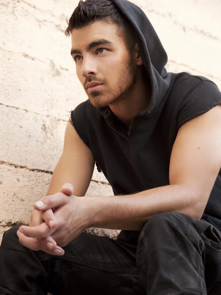 Joe Jonas Hot
