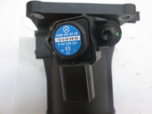 Mercedes-Benz M271 Flansch A2710900144 + Drucksensor A0081530228 ...