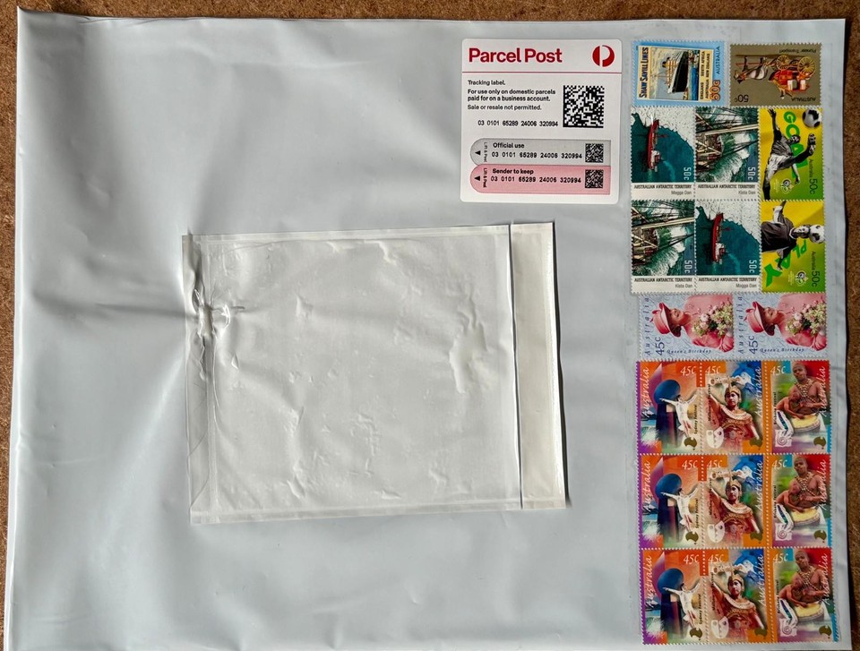 10 x SMALL POSTAGE BAGS PARCEL SATCHELS $8.95 WITH TRACKING 25x33 or ...