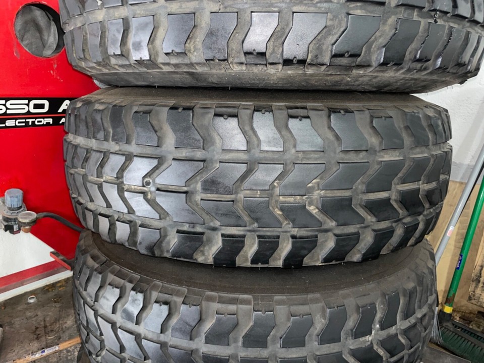 Goodyear Wrangler MT M998 Hummer, H1 , 37x12.5xR16.5in Tires 80%-90% ...