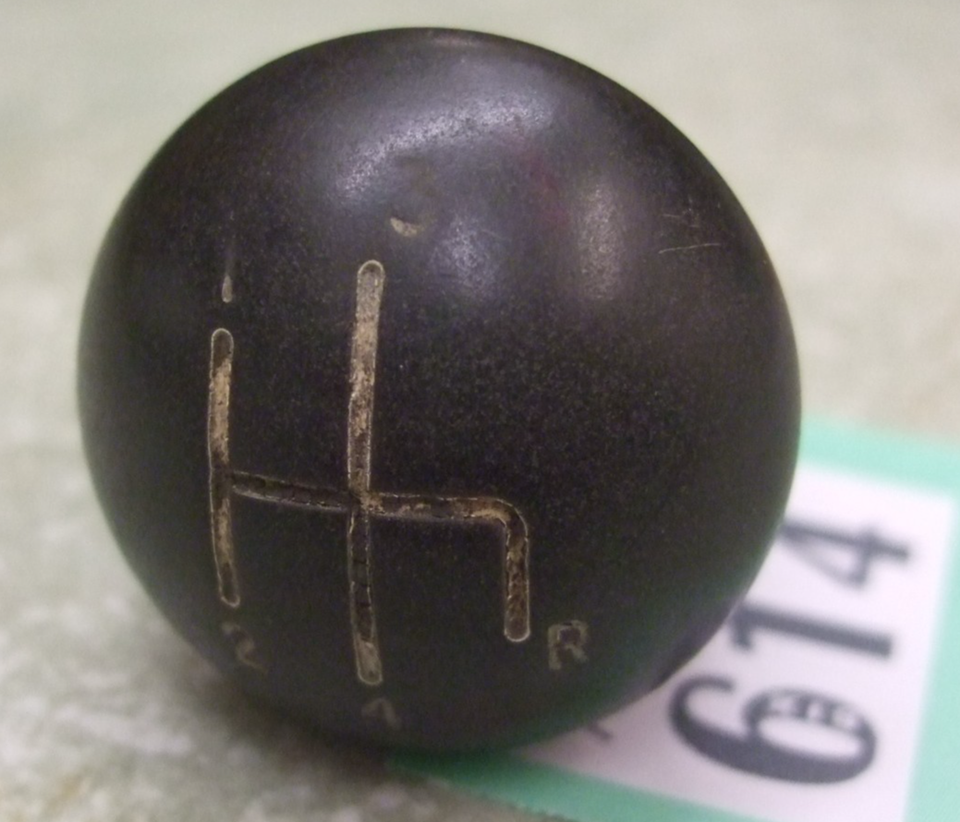 Late 1098cc Morris Minor tear drop gear lever knob | eBay UK