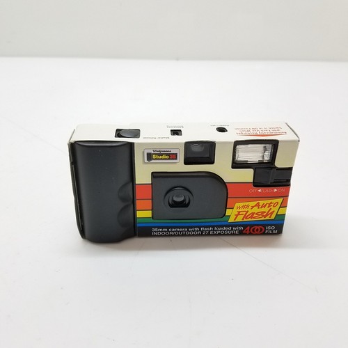 Vintage Walgreens Studio 35mm Single Use Film Camera with Auto Flash | eBay