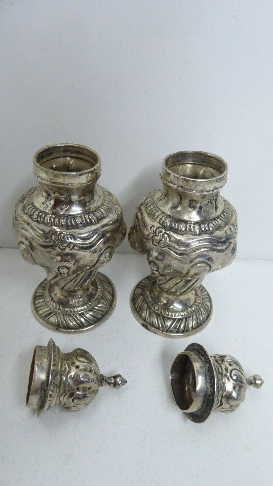PAIR STERLING SILVER PEPPERETTES SALT PEPPER SHAKERS - HALLMARKS TB WB ...