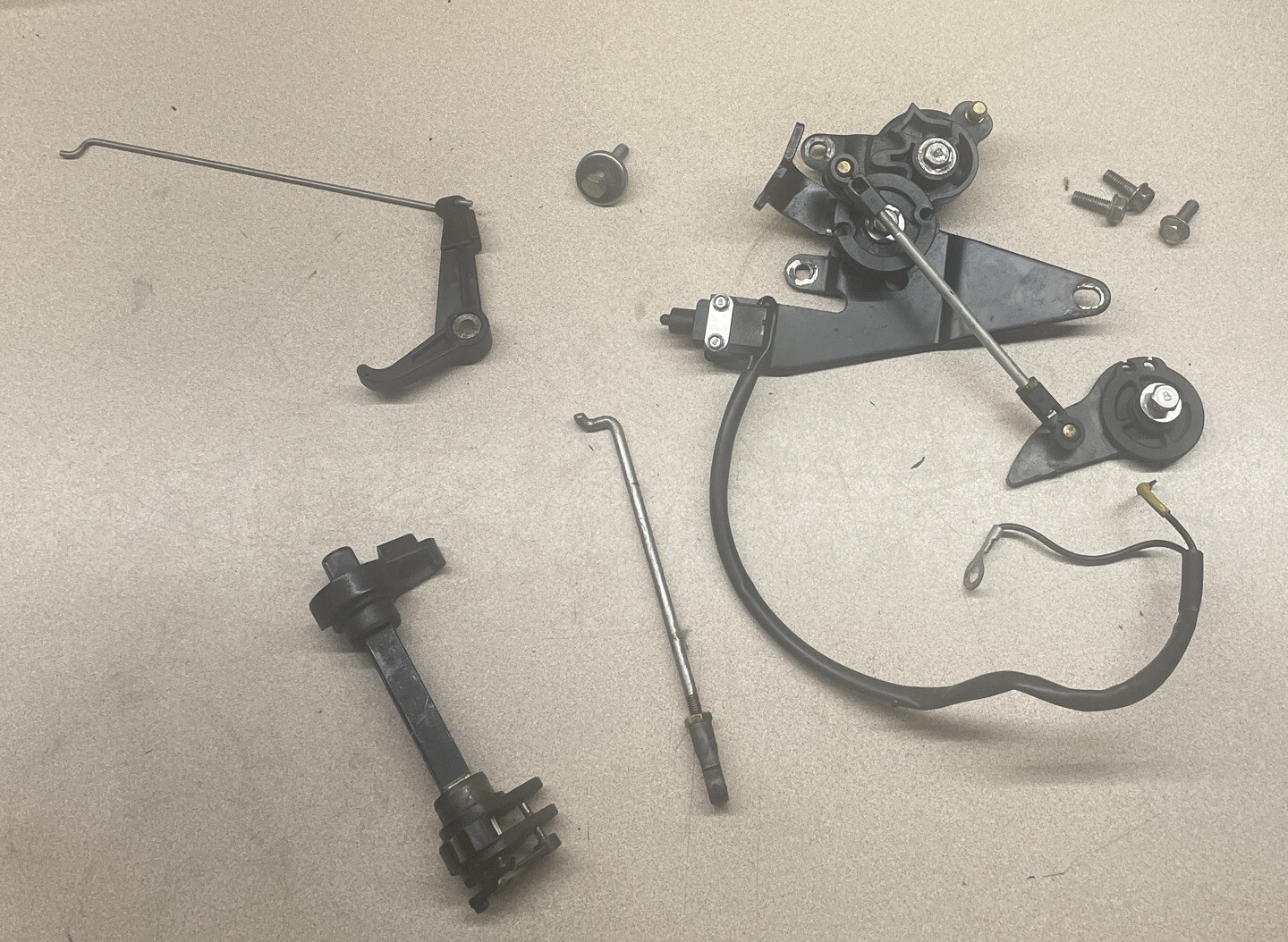 Mercury Mariner Throttle Sensor & Control Platform 813960A4 | eBay