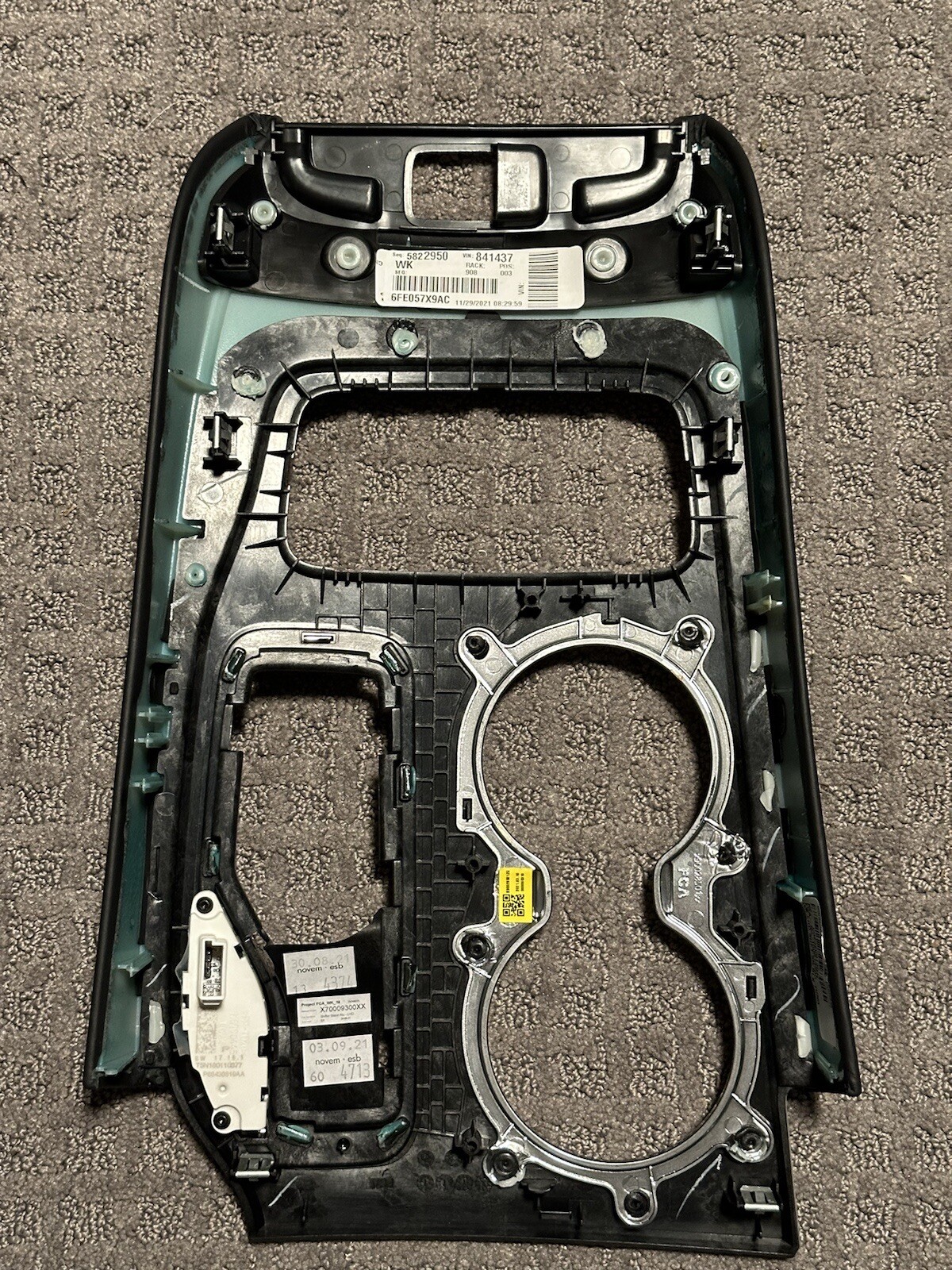 Jeep WK2 / SRT / Trackhawk Shifter Bezel Assembly Mopar # 6FE057X9AC ...