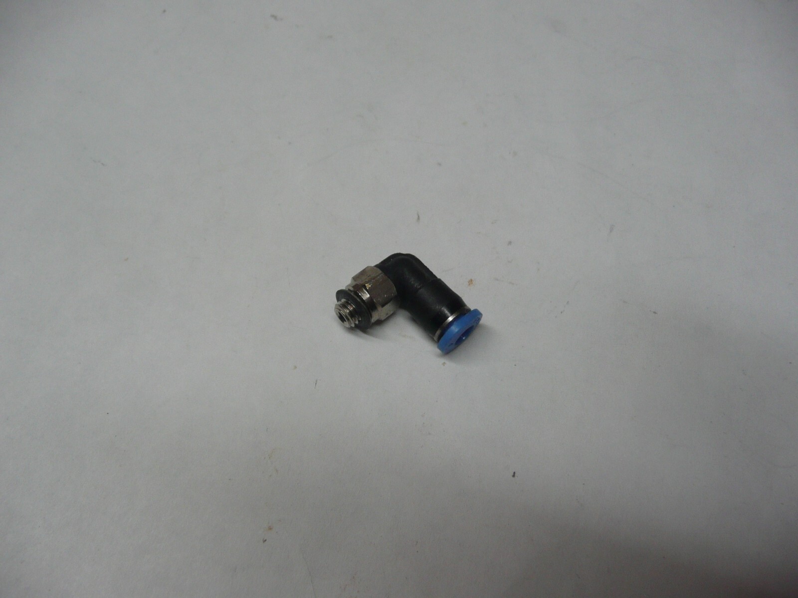 Festo 4 Elbow Connector 153333 4mm Tube for sale online | eBay