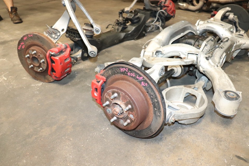 2006 Nissan 350Z Front Rear RWD M/T Differential Brakes Axles Subframe ...