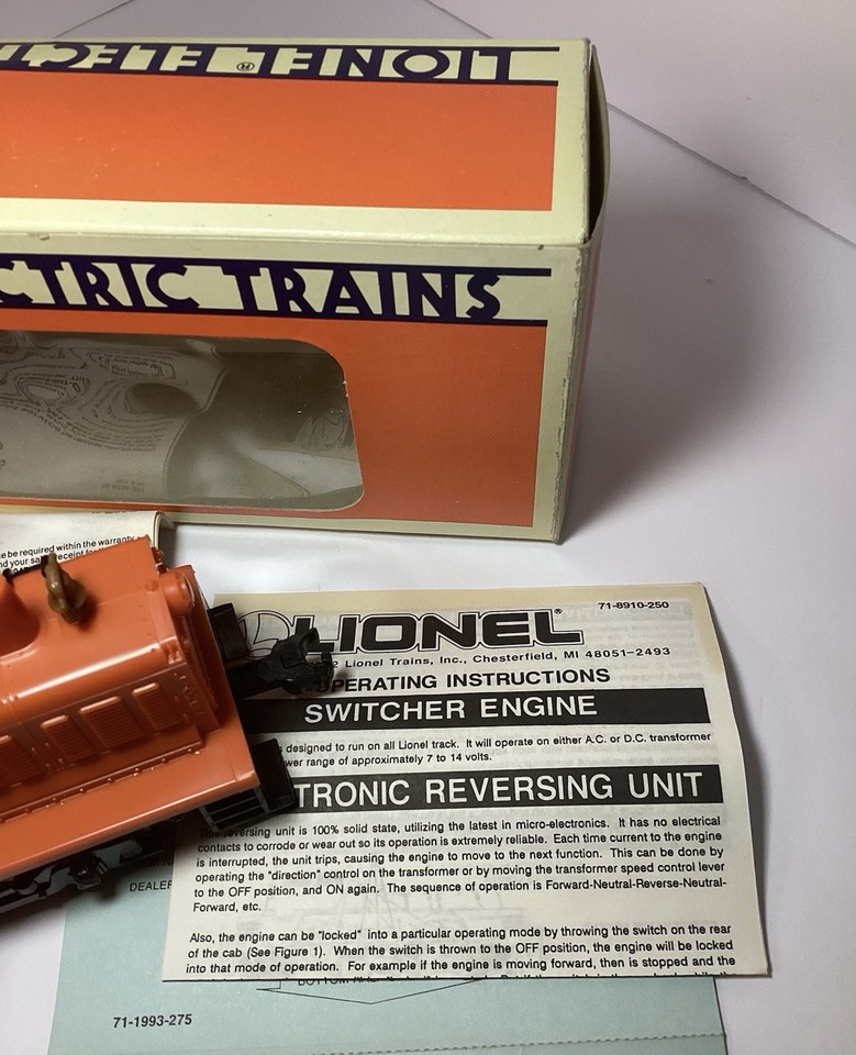 RARE LIONEL O GAUGE 6-18924 ILLINOIS CENTRAL SWITCHER LOCOMOTIVE #8924 ...