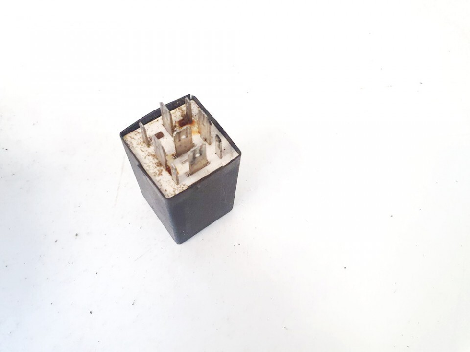 3a0927181 Relais 61233005 175 for Volkswagen Passat 1994 FRF1655648-19 ...