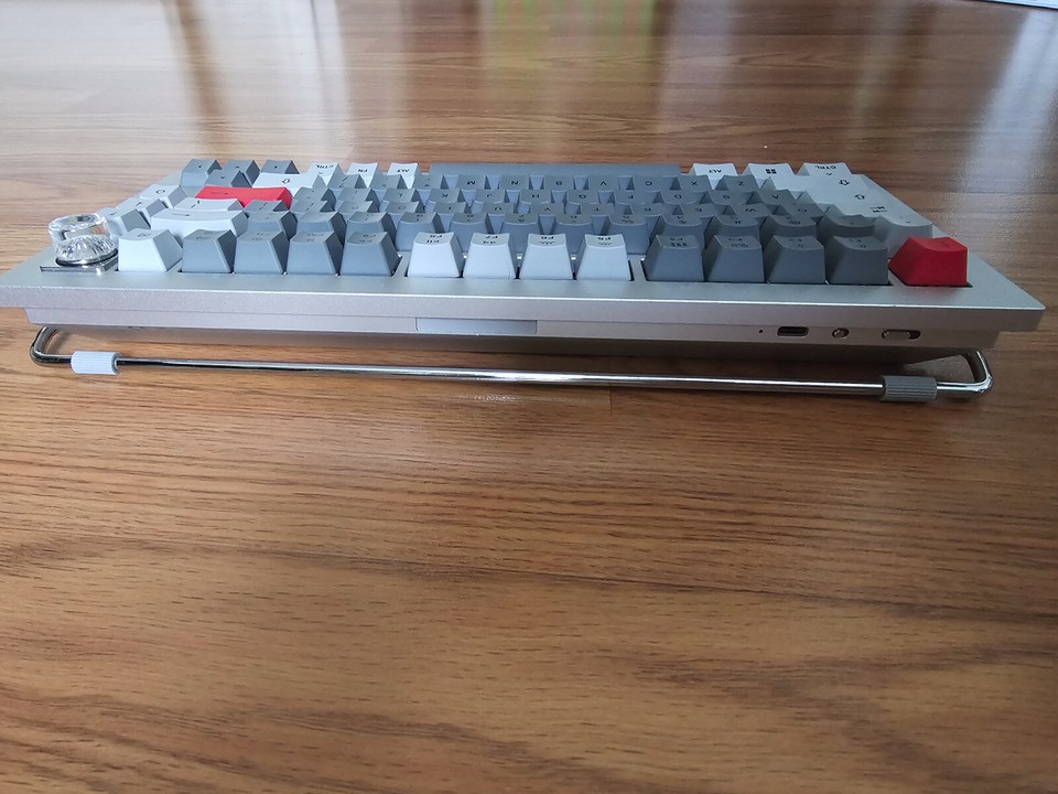 OnePlus Keychron 81 Pro Mechanical Keyboard Special Edition - Winter ...