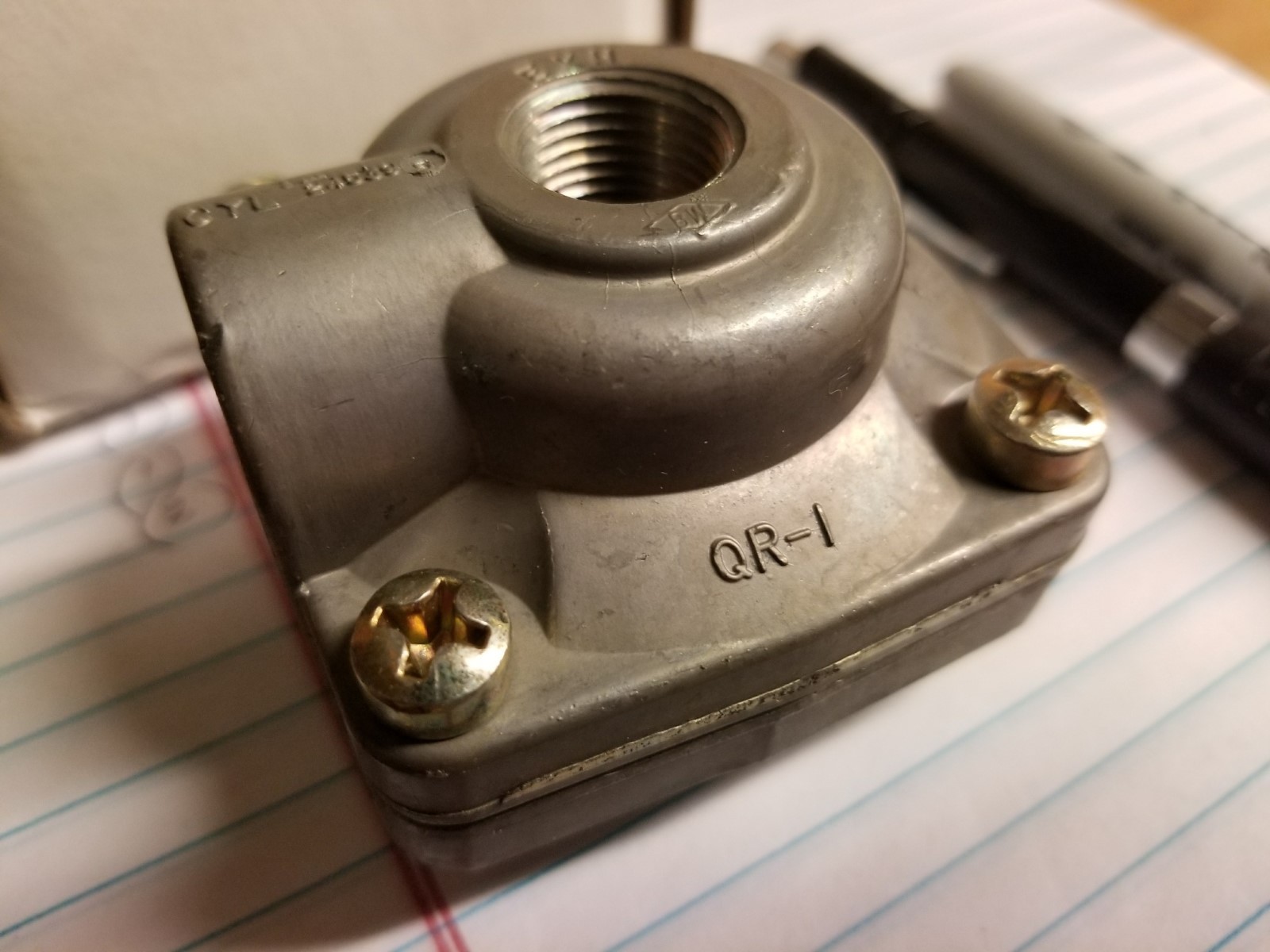 Bendix QR1 Quick Release Valve P/N 280105 3/8" FNPT - UIC p/n VCD-3725 ...