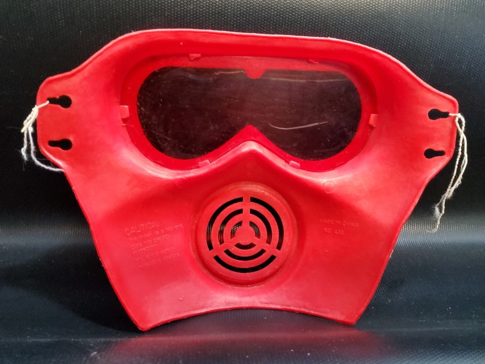 Vintage Kids Toys Plastic Red Gas Mask Halloween Costume Lens have ...