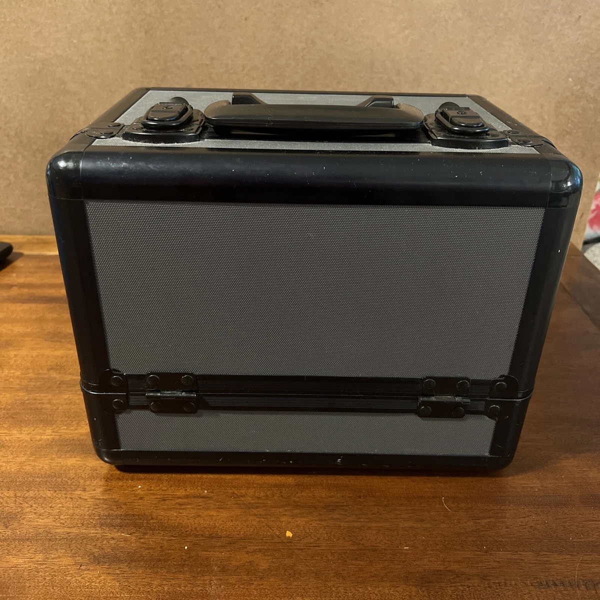 Mac Professional Makeup Case