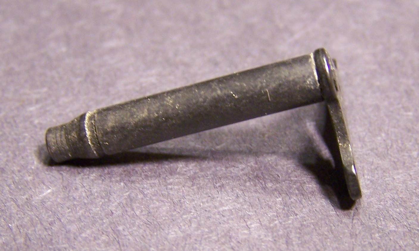 RETAINING PLATE Bobbin Case Singer 6201 6202 6211 6212 6214 6215 6217 ...