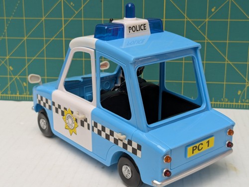 Postman Pat PC Selby Toy Vehicle Friction Police Car PC Selby Figure ...