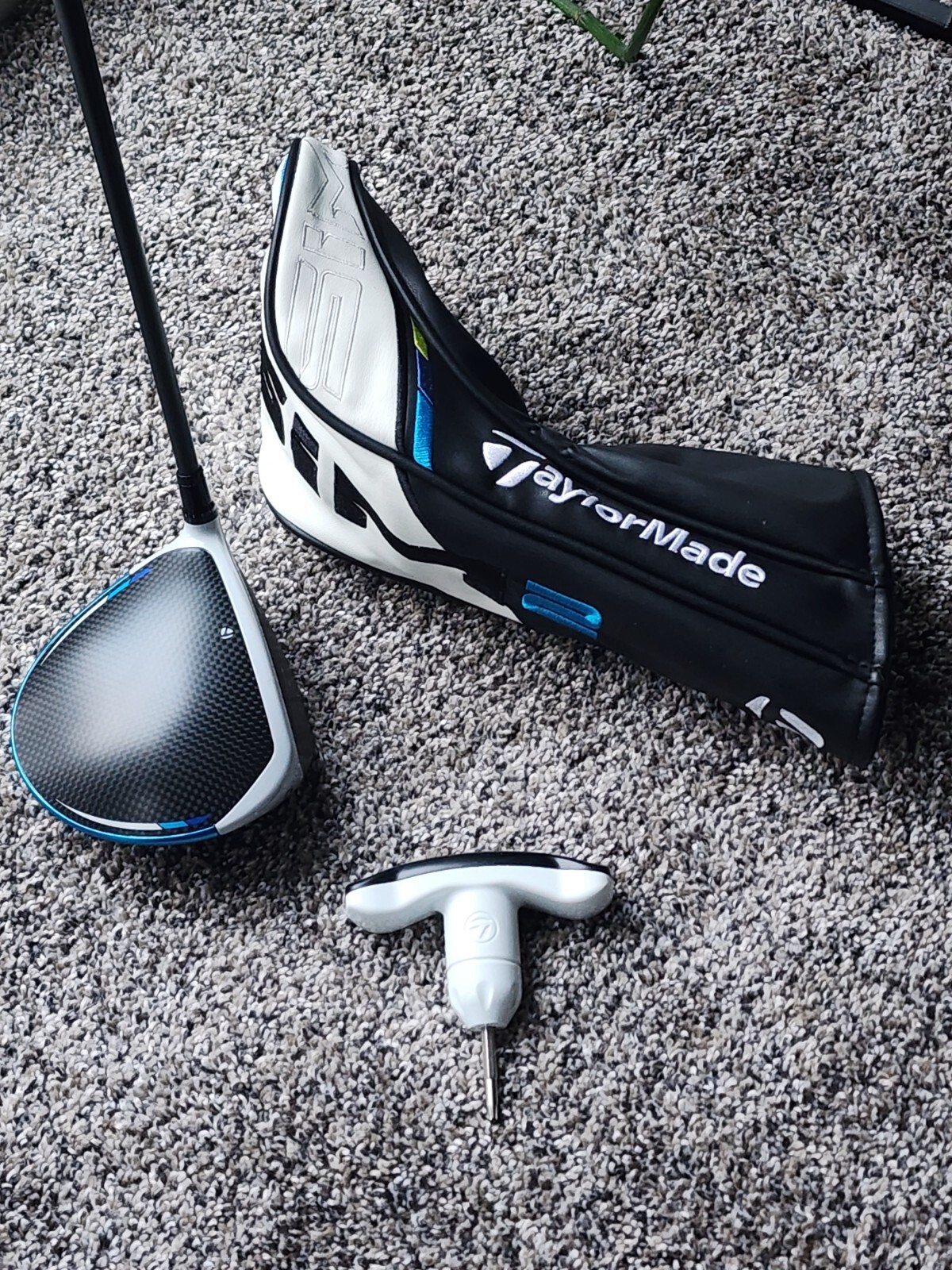 TaylorMade SiM 2 Max-D Right Hand Driver | eBay