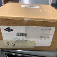 20QE3126P2 Mack Height Control Valve 25122111 for sale online | eBay