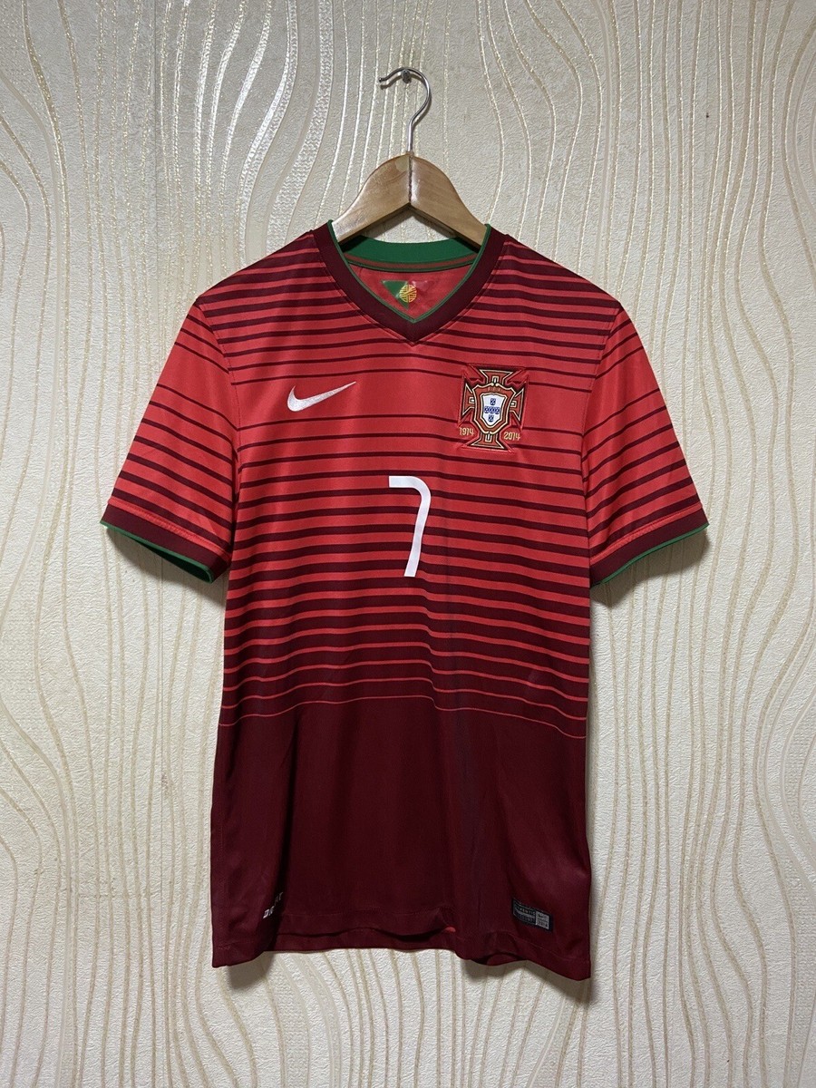 PORTUGAL 2014 2015 HOME FOOTBALL SHIRT SOCCER JERSEY NIKE PORTUGAL 2014 2015 HOME FOOTBALL SHIRT SOCCER JERSEY NIKE