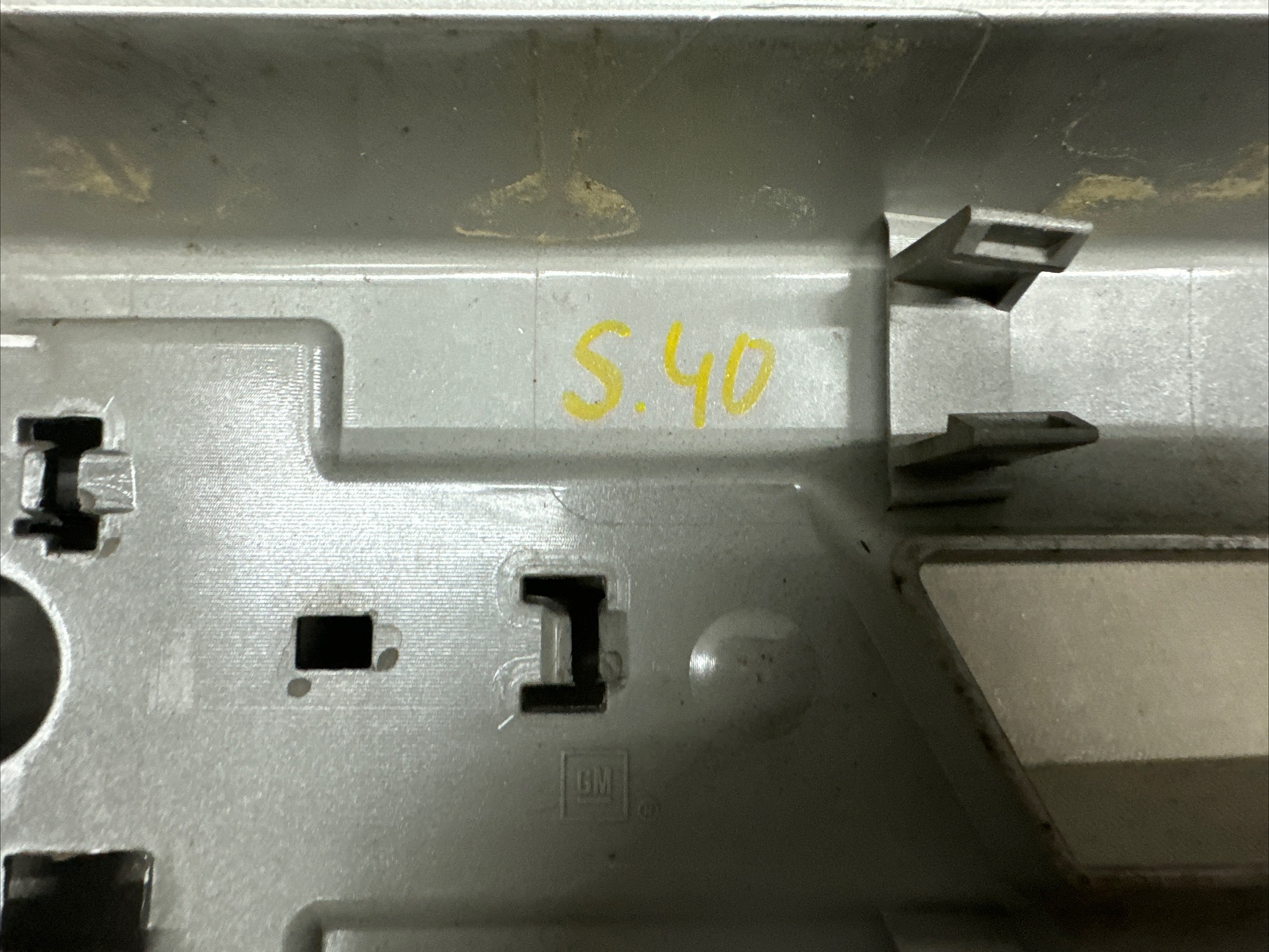 2019 2020 Chevrolet Silverado Trail Boss Front Center Grille Trim ...