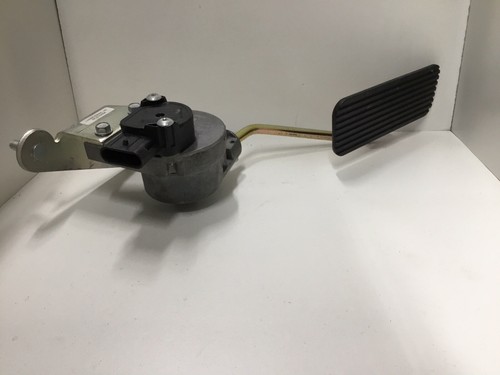 International Accelerator Pedal 2594318C92 for sale online | eBay