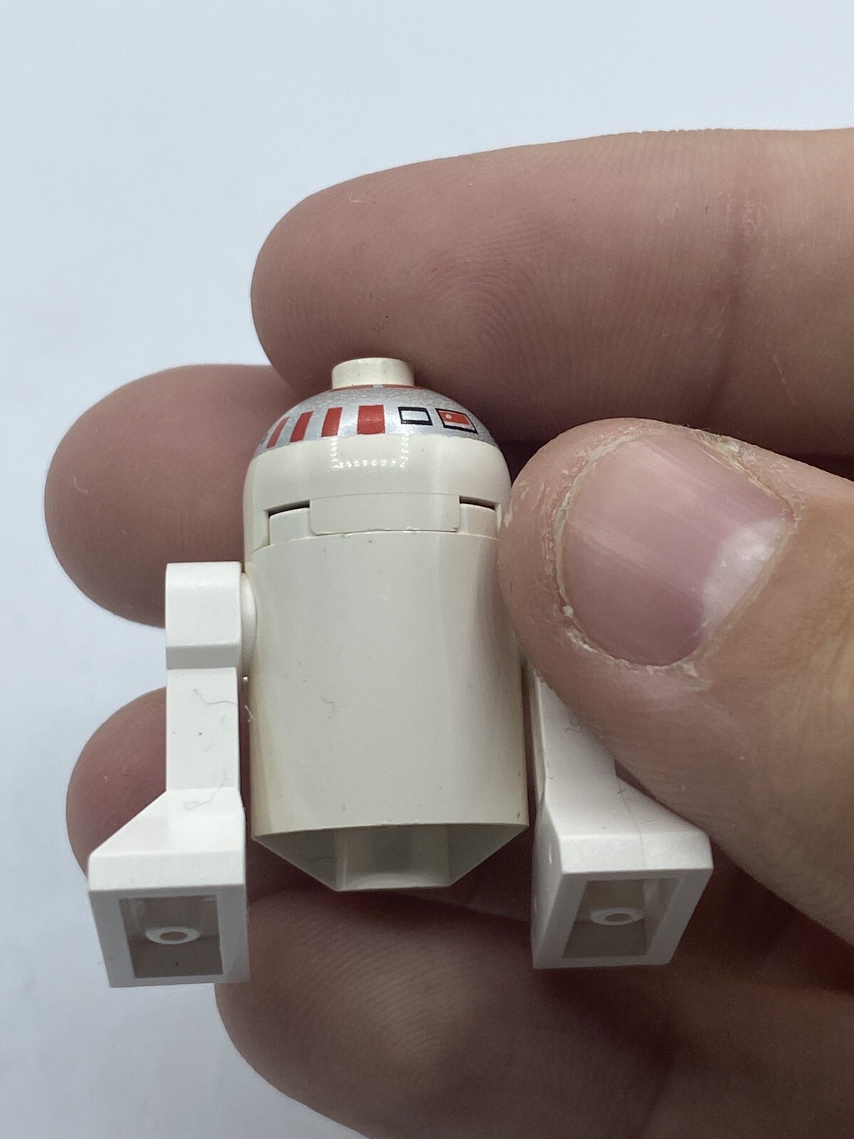 LEGO Star Wars R5-D4 Minifigure Astromech Droid Toy B3G1 | eBay