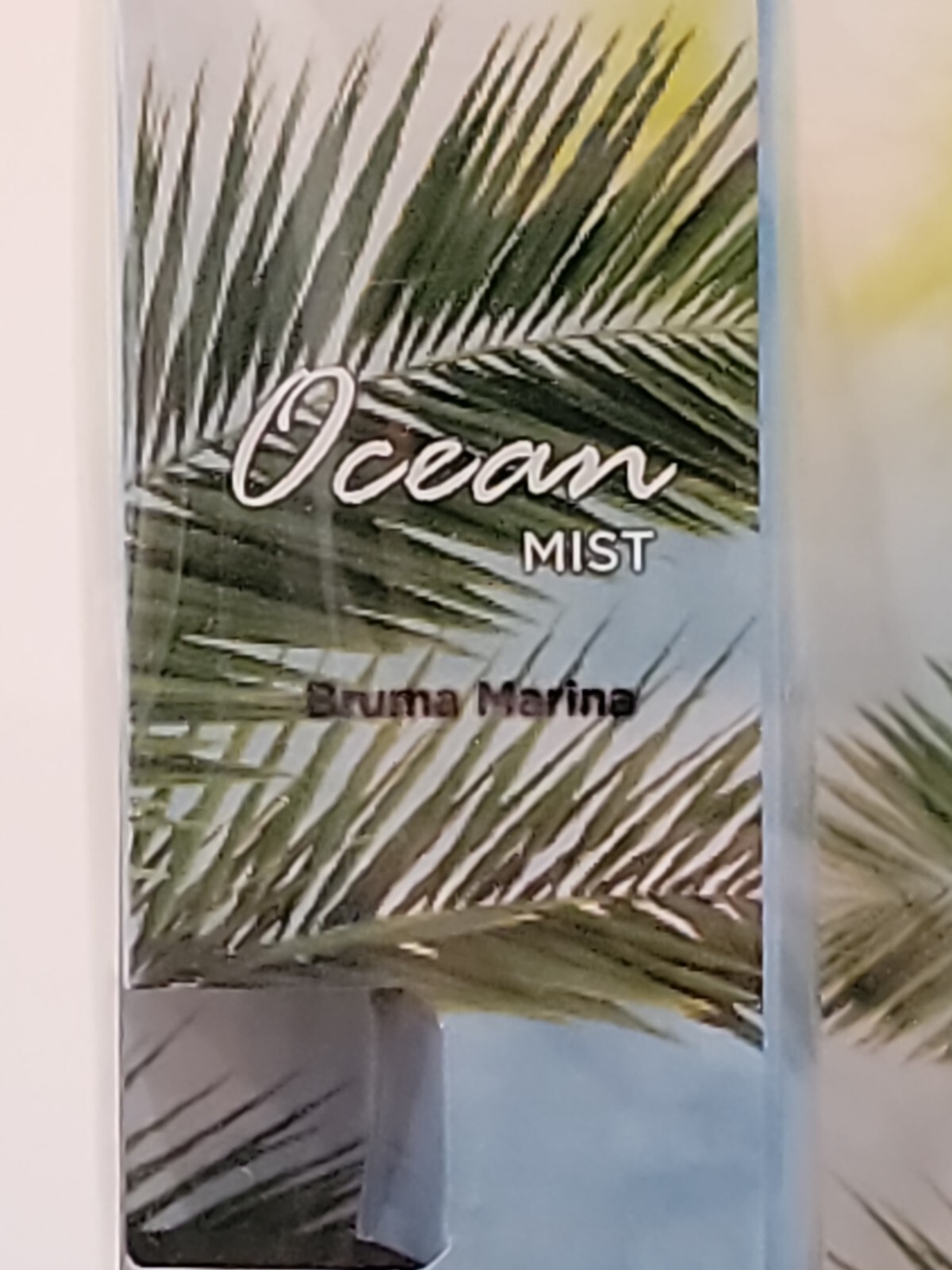 NEW Ocean Mist Bruma Marina Reed Diffuser With oil, glass bottle shells ...