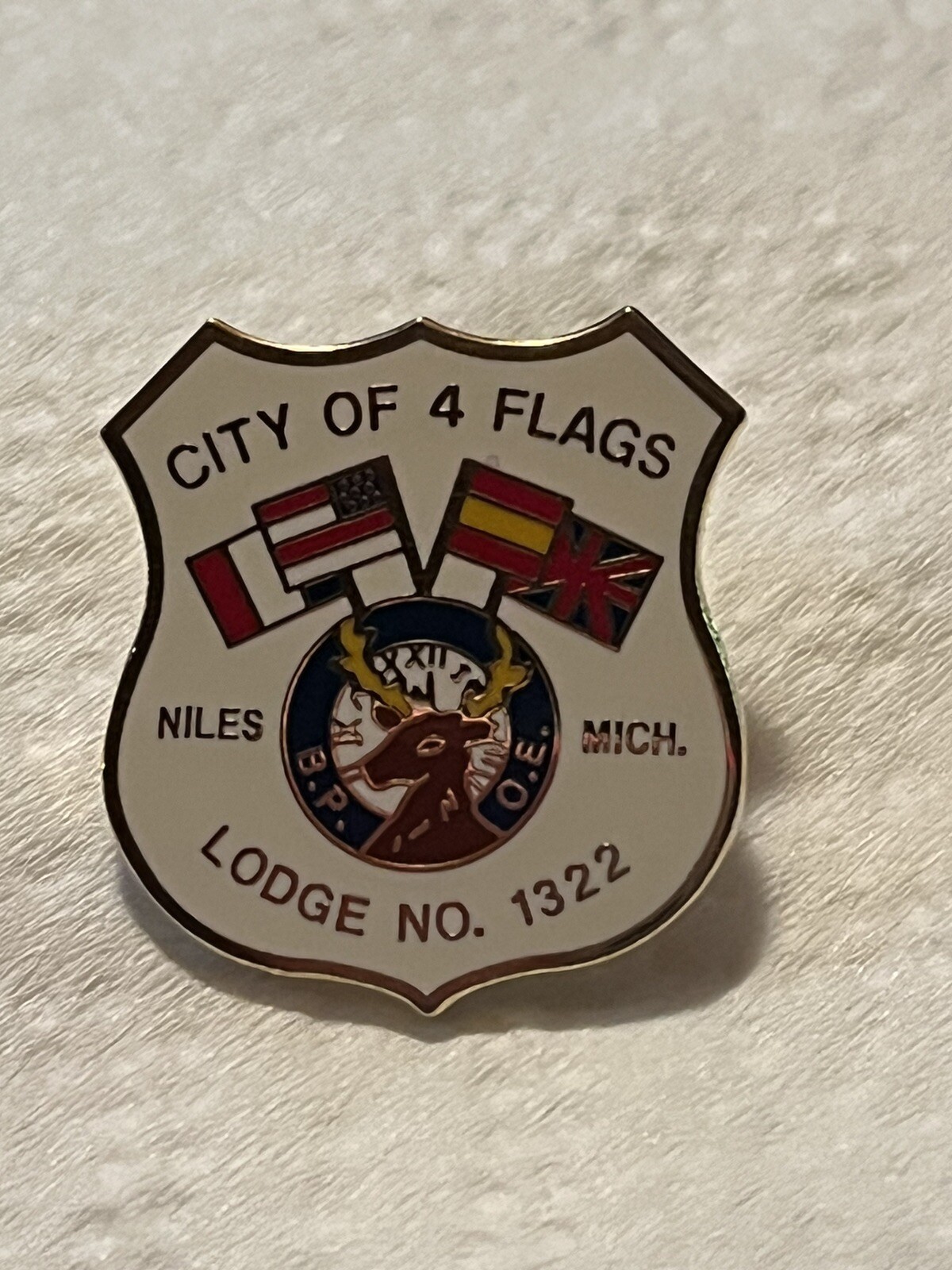 BPOE Elks Pin for Lodge #1322, Niles, Michigan, City of 4 Flags, depicts 4 Flags | eBay