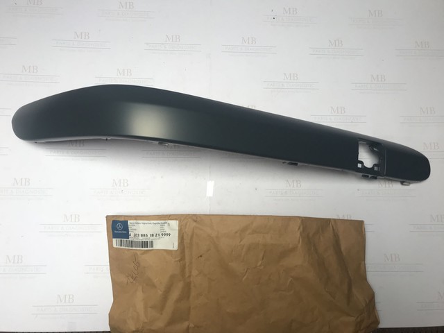 Mercedes-Benz C Class W203 Front Right Driver Side Moulding Trim ...