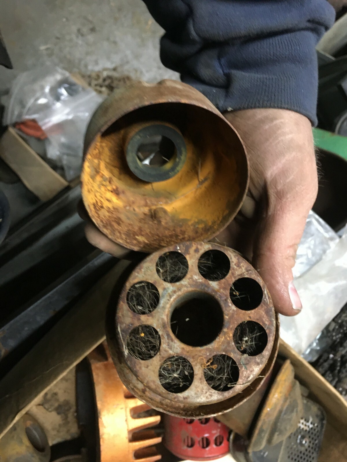 Salvage Briggs and Stratton Engine 293517 Oil Bath Air Filter Cleaner ...