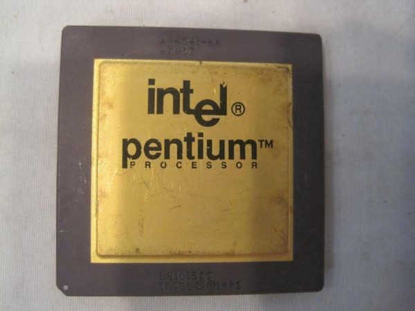 Intel A80501-66 Sx950 Pentium CPU Processor 66mhz 1992 RARE Vintage ...