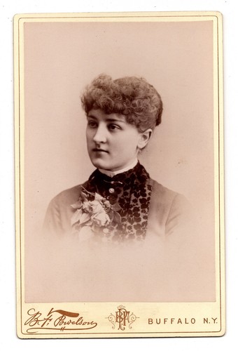 CIRCA 1890s CABINET CARD B.F. POWELSON GORGEOUS YOUNG LADY BUFFALO NEW ...