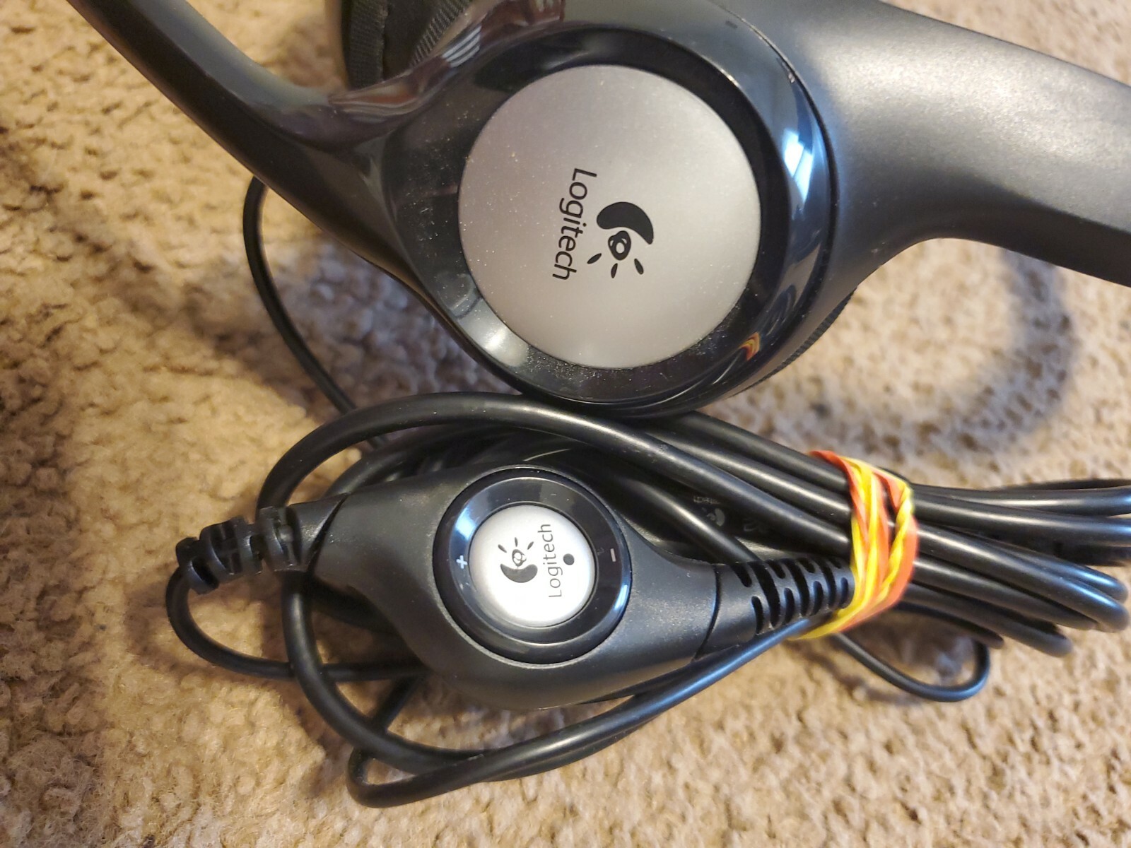 Logitech H390 A00086 USB Wired Stereo Headset with Noise Cancelling ...