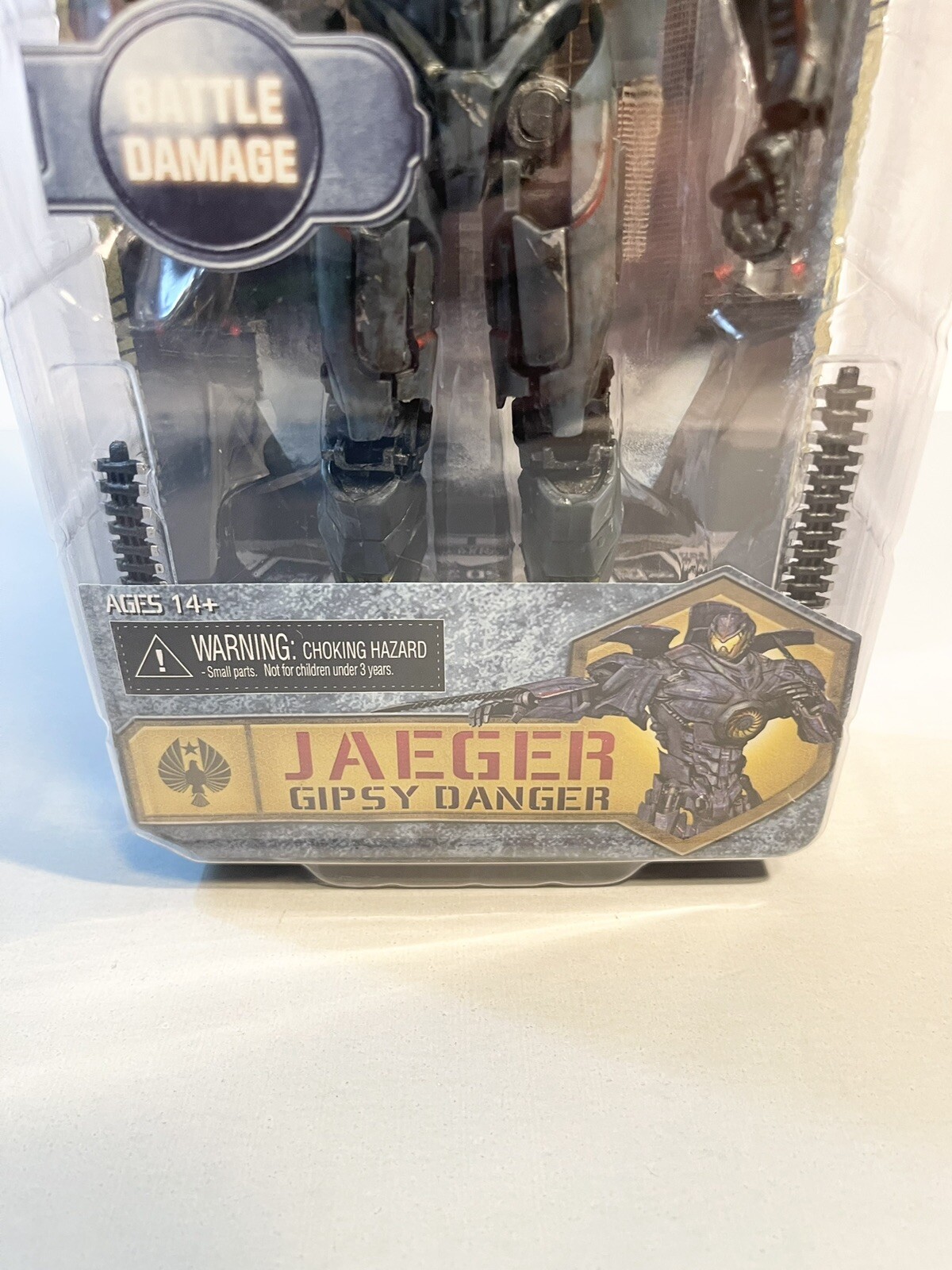 NIP Retired OOP 2013 NECA Pacific Rim: Jaeger - Gipsy Danger Battle ...