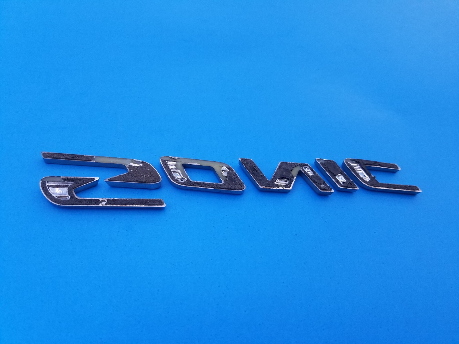 12 13 14 15 16 CHEVROLET SONIC REAR LID CHROME EMBLEM LOGO BADGE USED ...