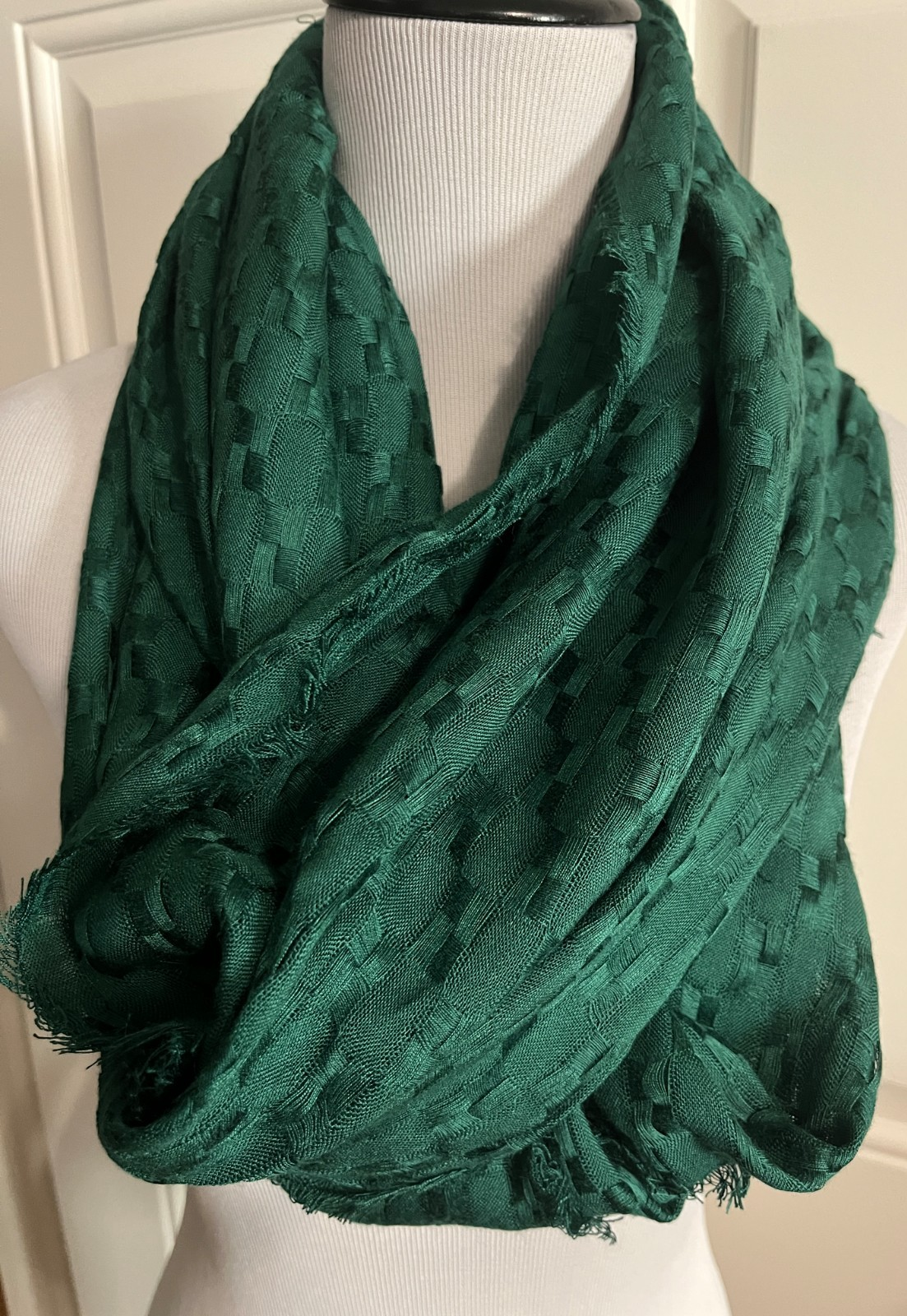 Women's Unbranded Solid Green Infinity Scarf-19" x 35" | eBay