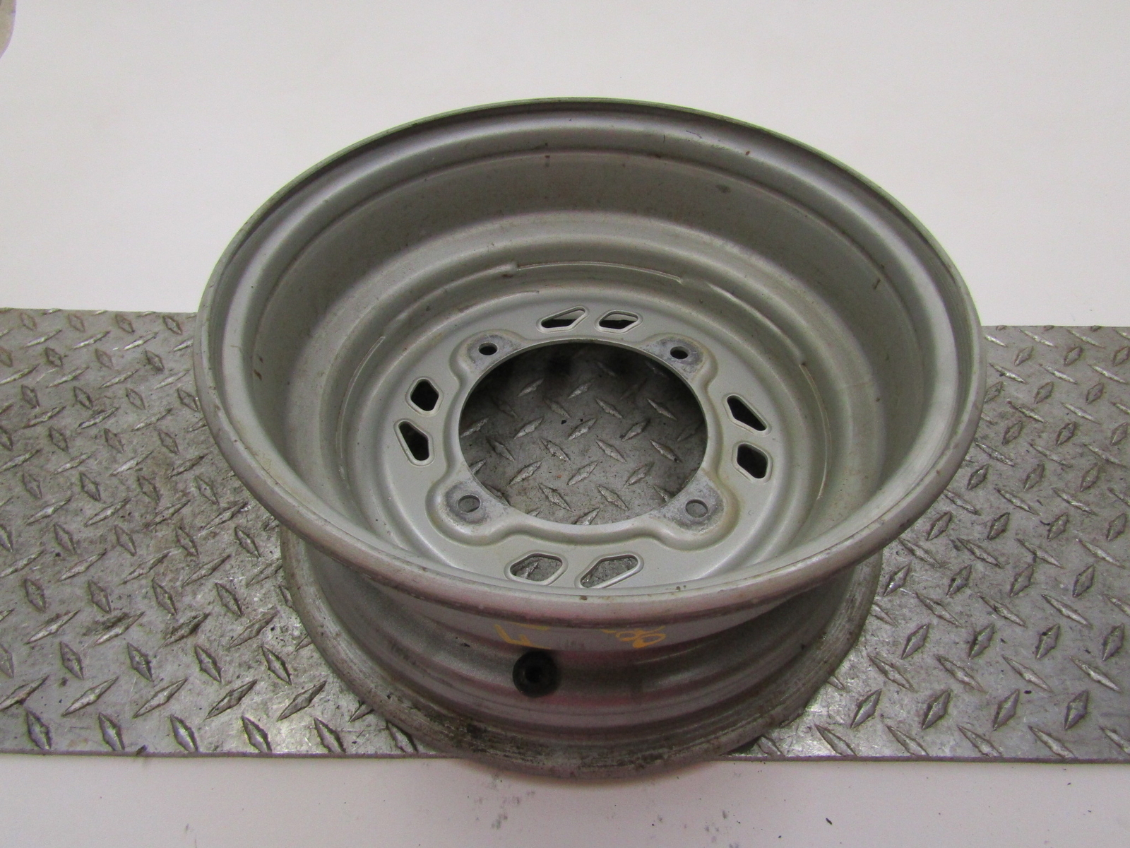 2005 POLARIS ATP 500 FRONT WHEEL RIM #1 | eBay