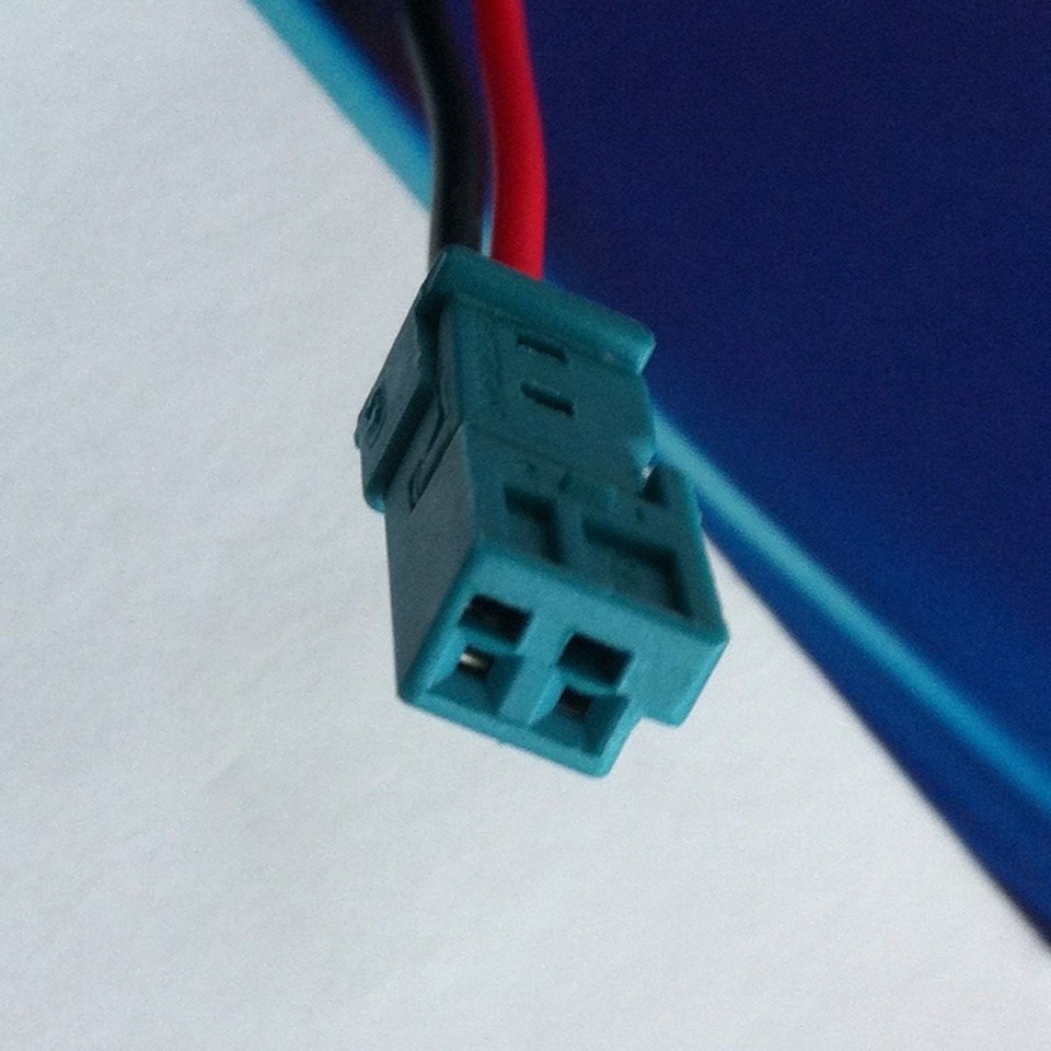 Rear License Plate Lamp / Stereo Speaker Connector Socket Plug 4 BMW ...