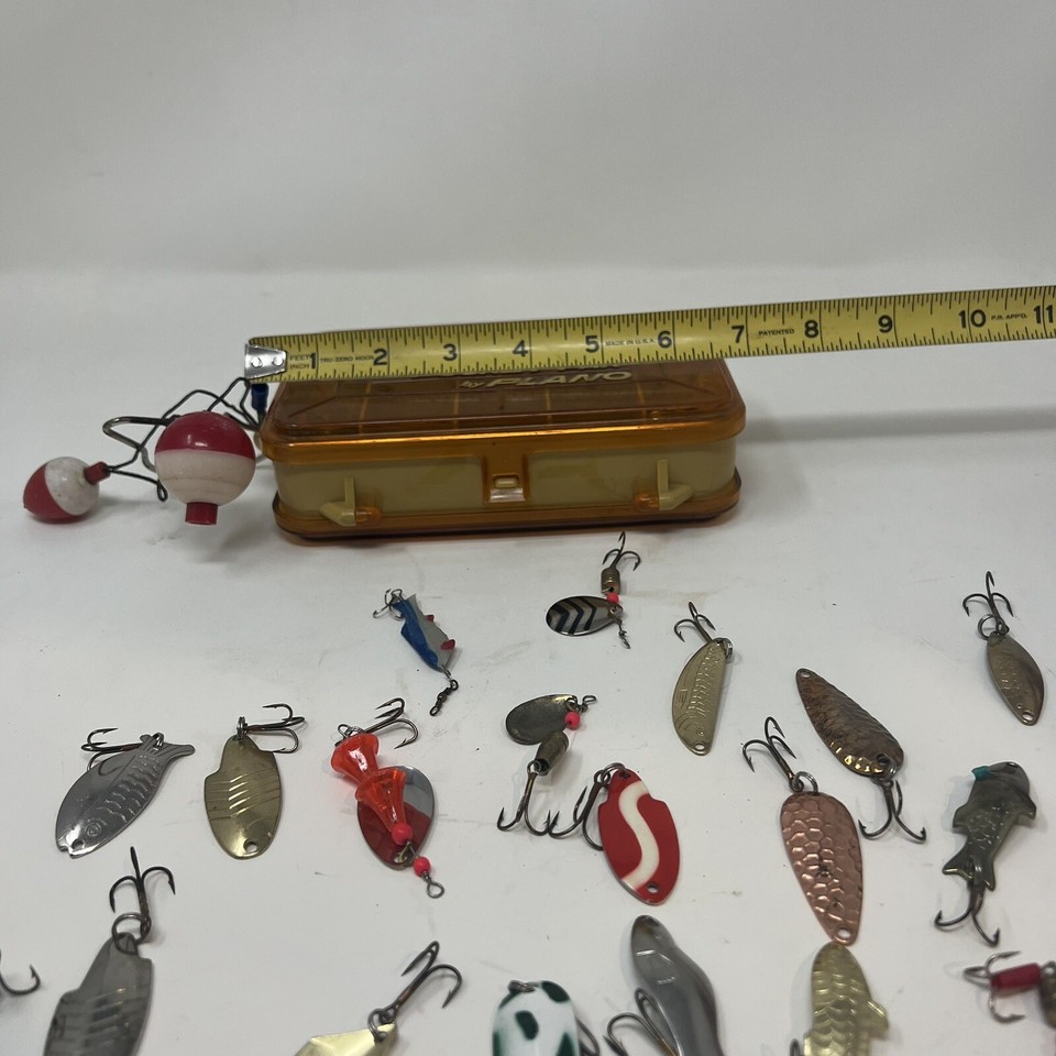 Plano Tackle Box Mini Pocket Pack 3213 With Assorted Lures Ice Fishing ...