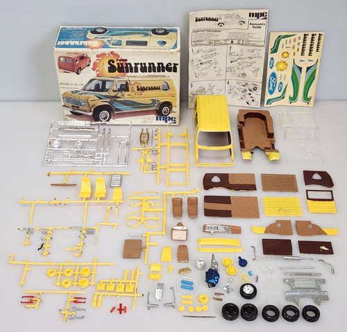 1978 MPC Ford Sunrunner Van 1/25 Scale Plastic Model Kit 1-0421 ...