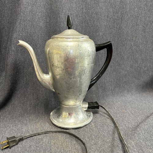 Vintage Mirro-Matic 8 Cup Electric Percolator Coffee Pot Buffet Art ...