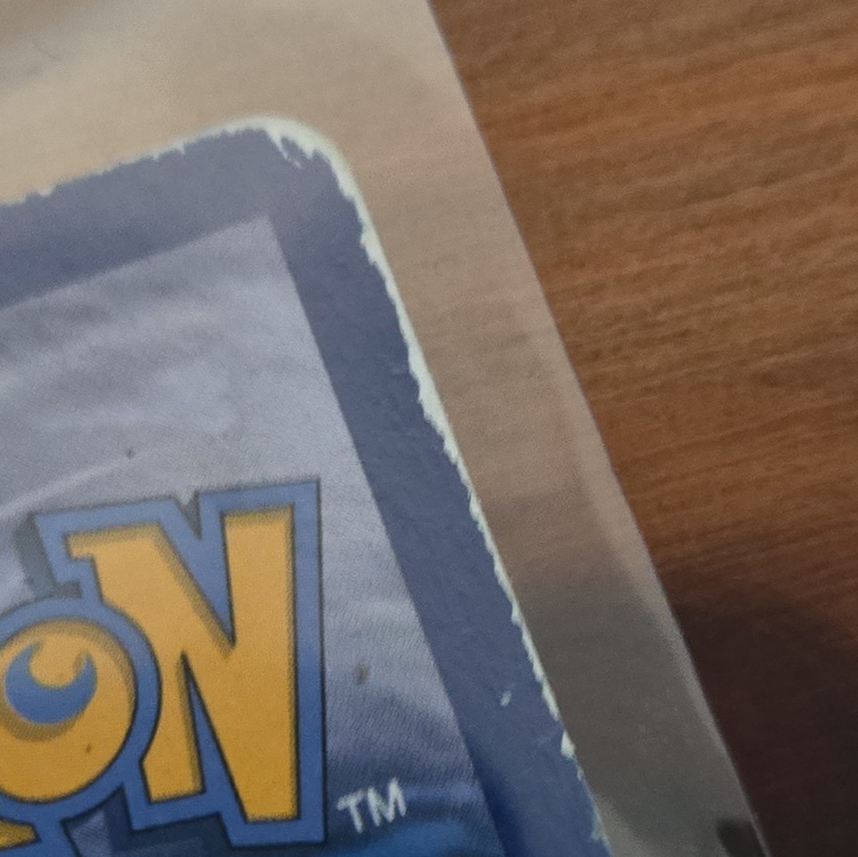 Pokémon TCG Reshiram RC22/RC25 Legendary Treasures Radiant Collection ...