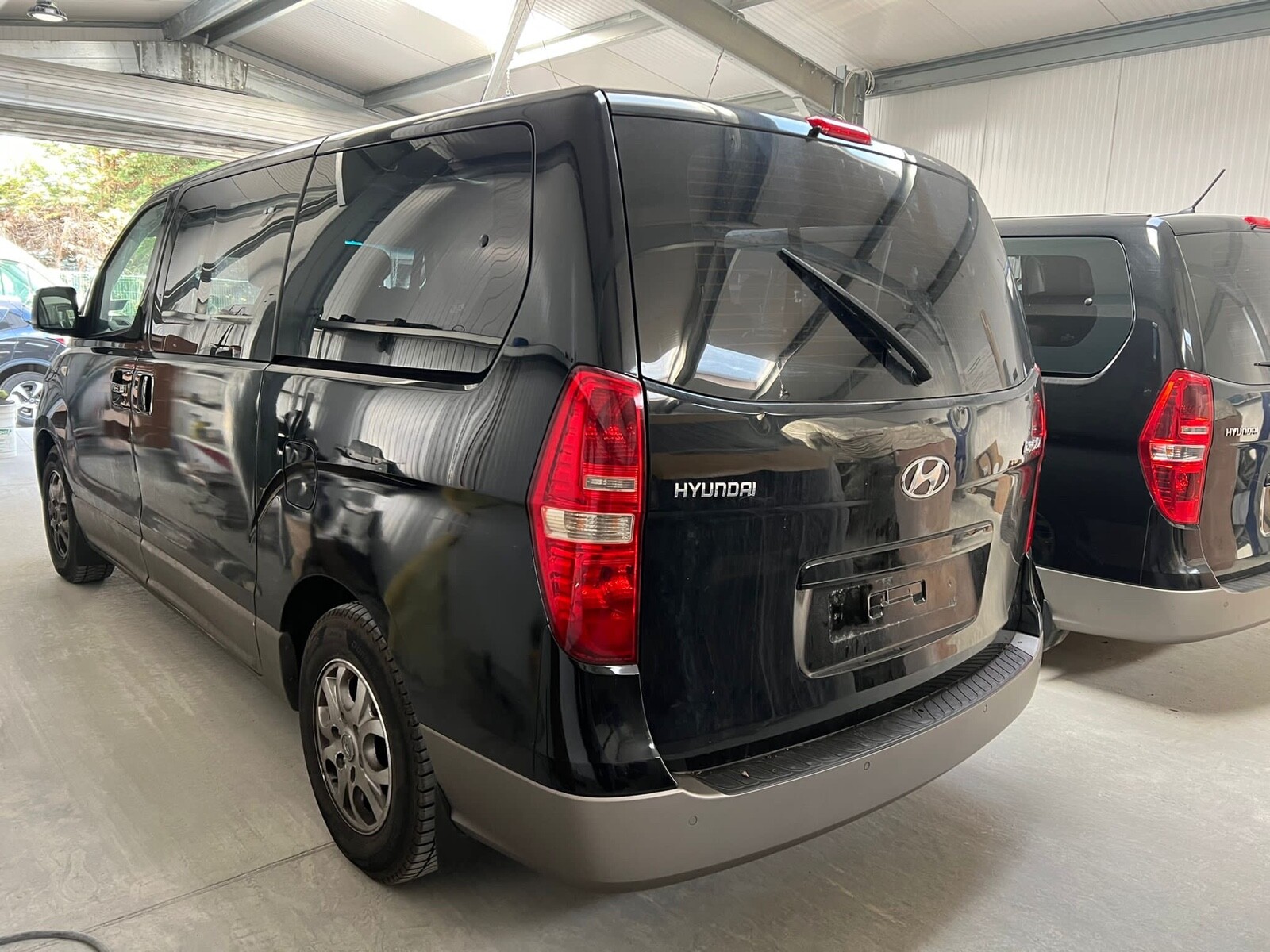 hyundai i800 parts breaking (wheel nut) | eBay UK